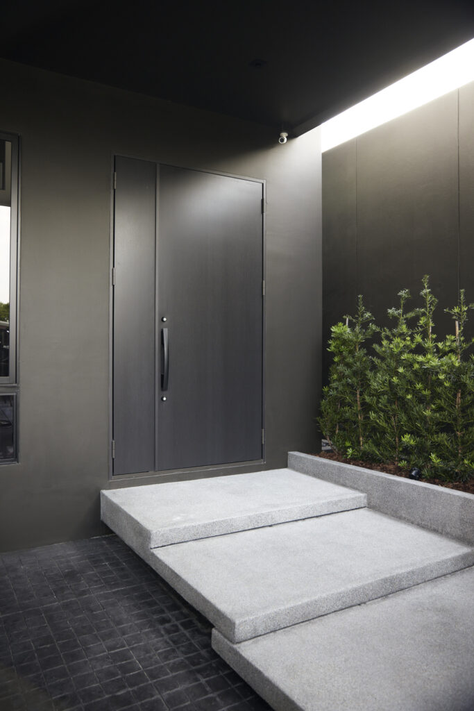 PRIVATE HOUSE : KHUN PHUTTHIPHAN KROEKGULTORN 94 - TOSTEM Thailand