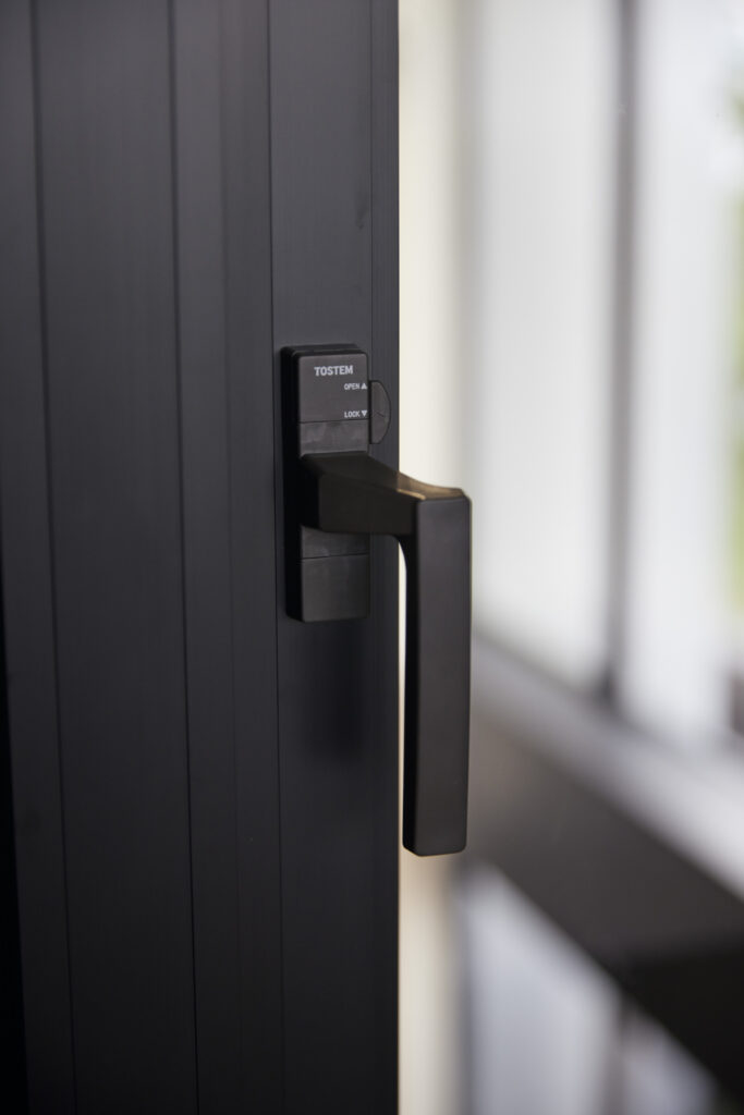 PRIVATE HOUSE : KHUN PHUTTHIPHAN KROEKGULTORN 94 - TOSTEM Thailand