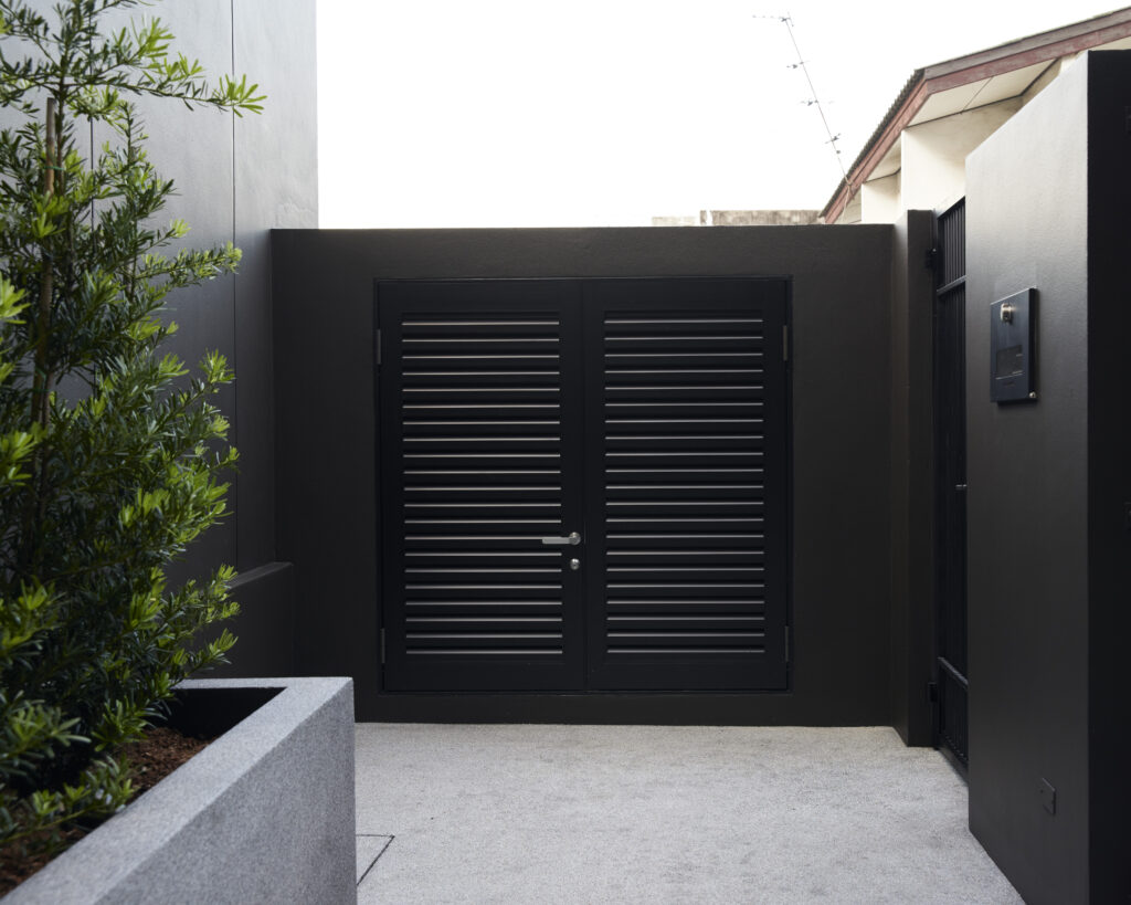 PRIVATE HOUSE : KHUN PHUTTHIPHAN KROEKGULTORN 94 - TOSTEM Thailand